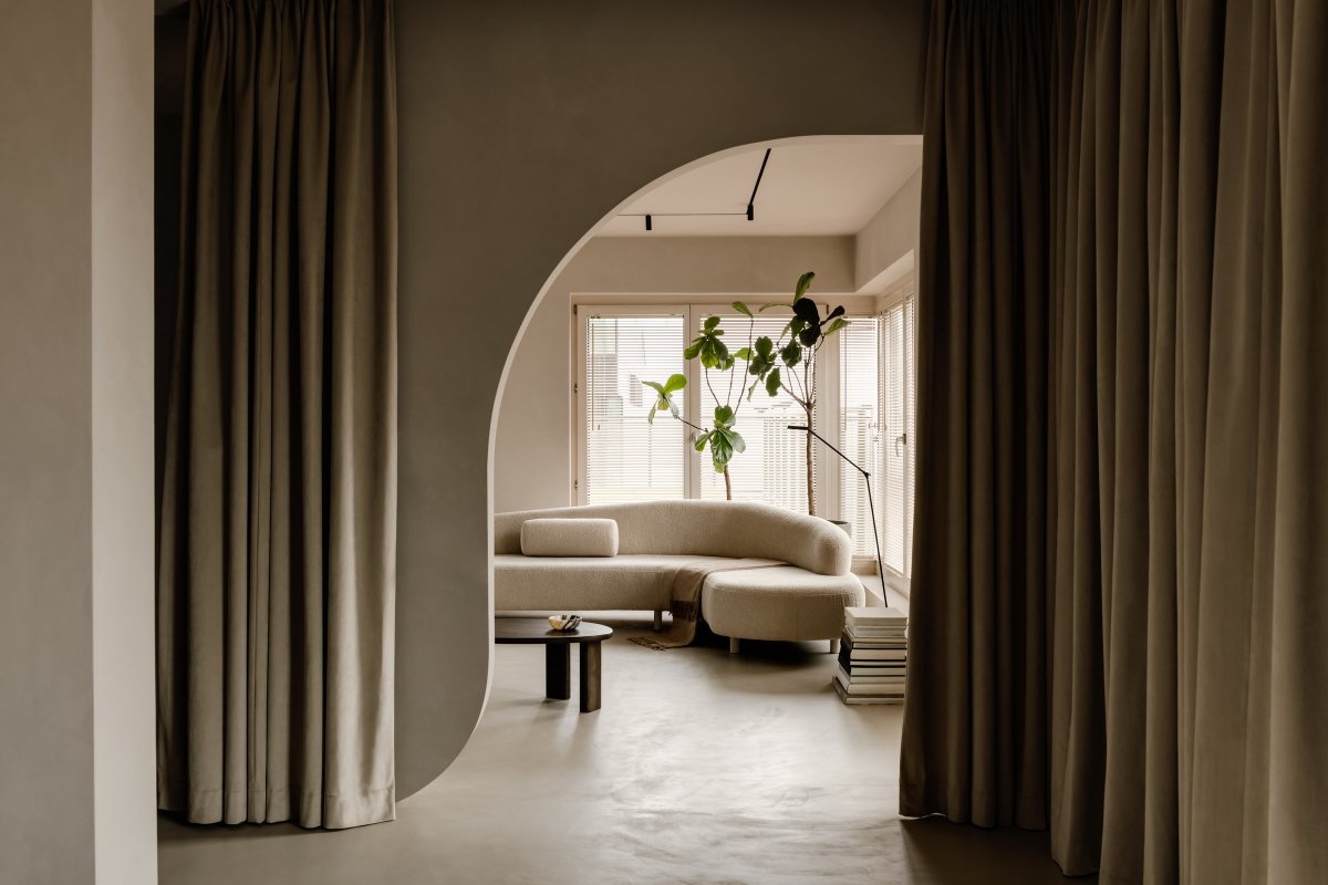 YinjiSpace - Dawid Konieczny Interiors x A Petite Apartment